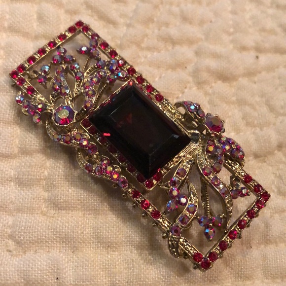 Jewelry | Burgundy Rectangle Center Emerald Cut Crystal Stone Set In ...